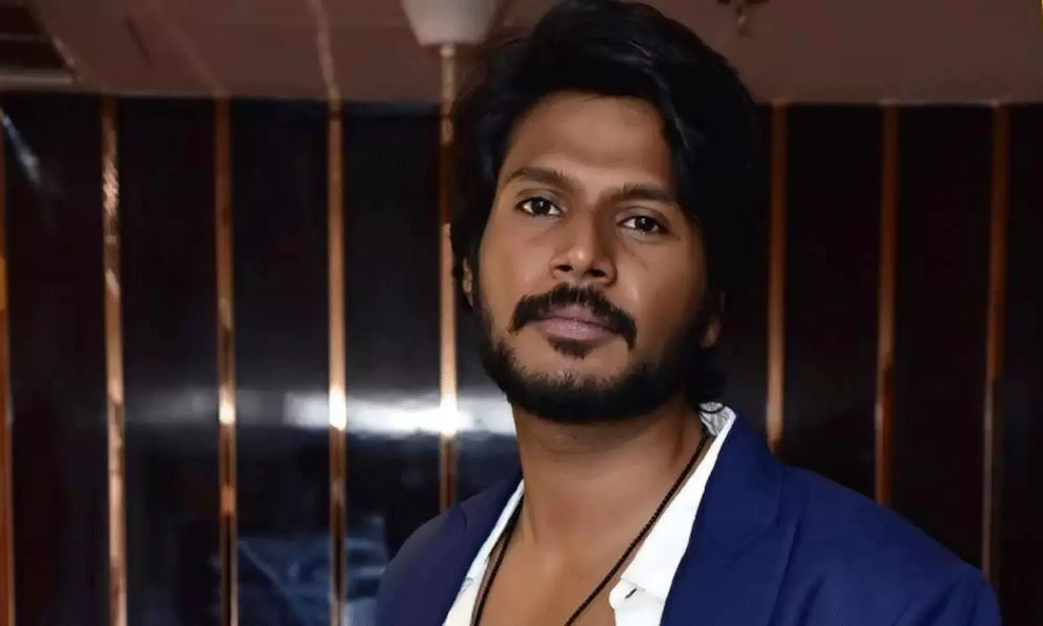 Sandeep Kishan : నీకెంత కండలుంటే మాత్రం బట్టల్లేకుండా ఆ పనేంటి సందీప్ ...